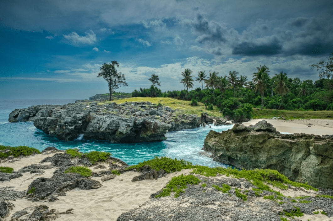 Mandorak Beach, Iconic Hidden Treasures of West Sumba in 2023 ...